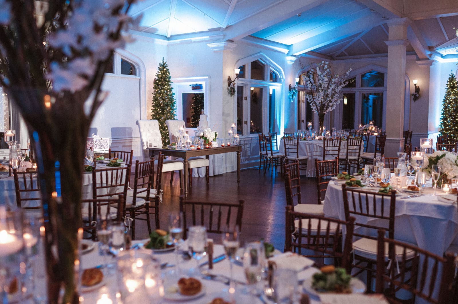 Winter Wedding at Whitby Castle - suessmoments.com